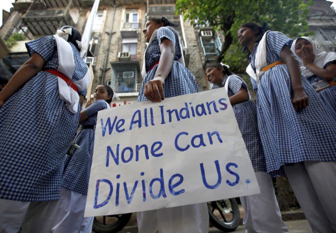 How did Communalism manifest in the Indian political scene? Explain the ...